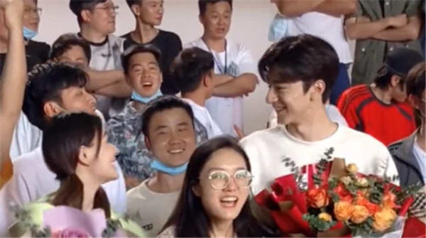 Lulu Xu Lu, Lin Yi- Sweet Love In "Love scenery", A Star Falls In Love ...