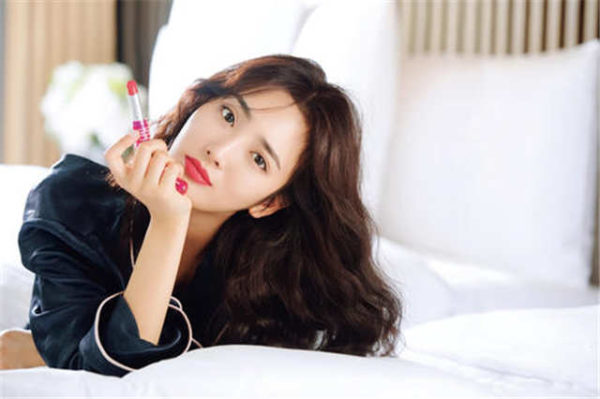 Who Is Li Xian's Girlfriend? Elaine Zhong Chuxi Once Had A Relationship ...