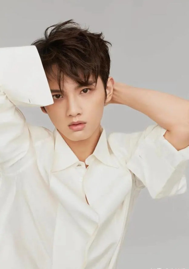 Ye Shengjia - 叶盛佳 - CPOPHOME