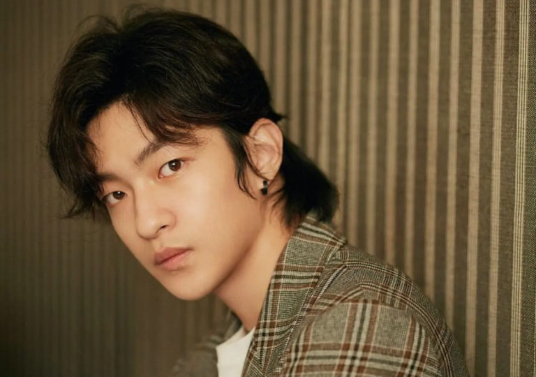 Qu Chuxiao - 屈楚萧 - CPOPHOME