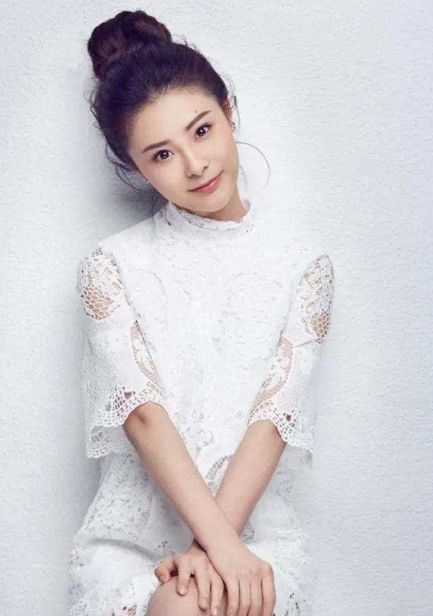 Wang Yitian - 王艺甜 - CPOPHOME