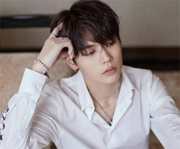 Lin Yanjun Is Suspected of Being in a Relationship - CPOP HOME