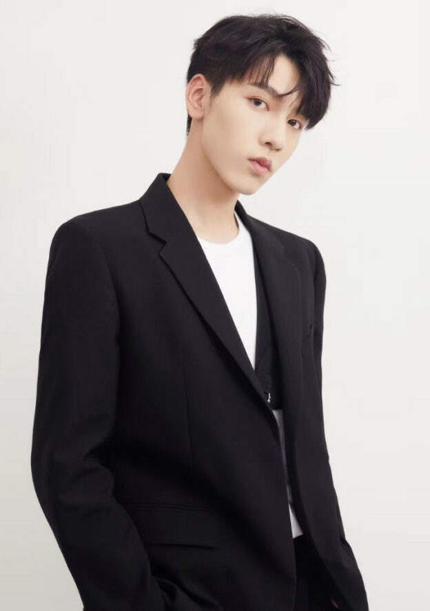 Zhou Junyu - 周峻宇 - CPOPHOME