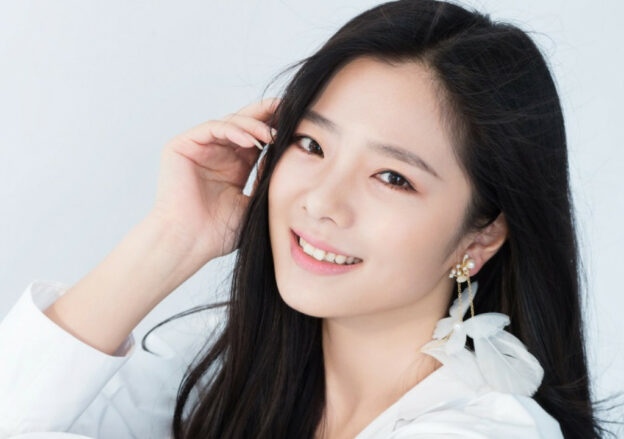 Jin Luying - 金璐莹 - CPOPHOME