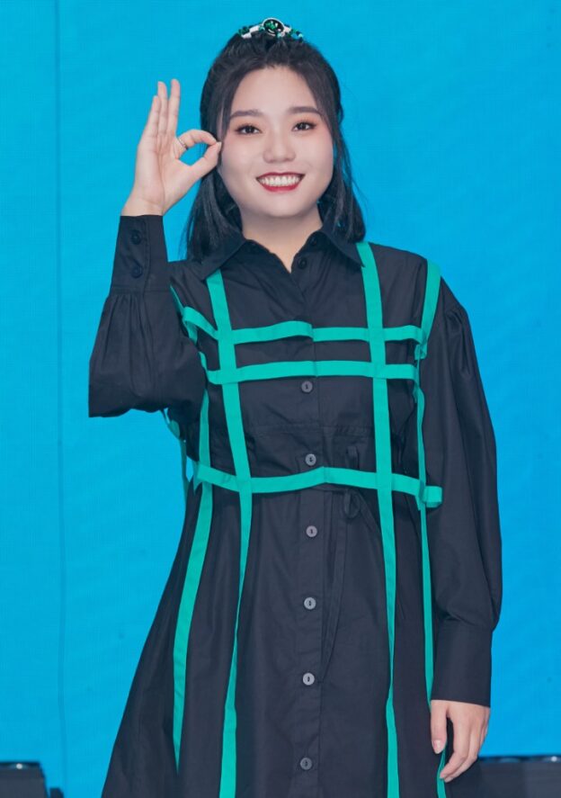 Li Xueqin - 李雪琴 - CPOPHOME