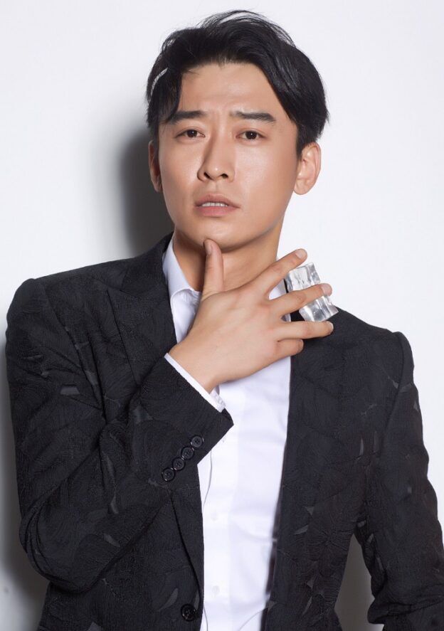 Zheng Qi - 郑奇 - CPOPHOME