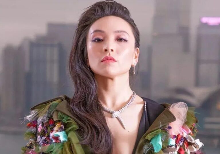 Chloe Maayan - Zeng Mei Hui Zi - CPOPHOME