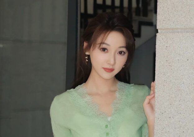 Li Ruoqi Profile - CPOP HOME
